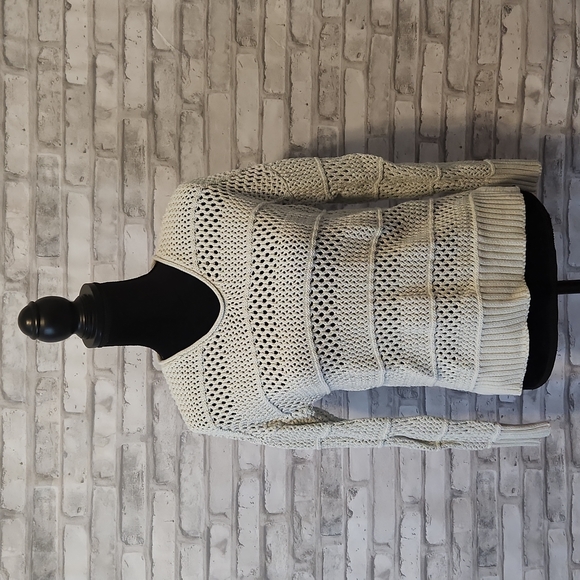 Universal Thread | Sweaters | Universal Threads Sweater | Poshmark